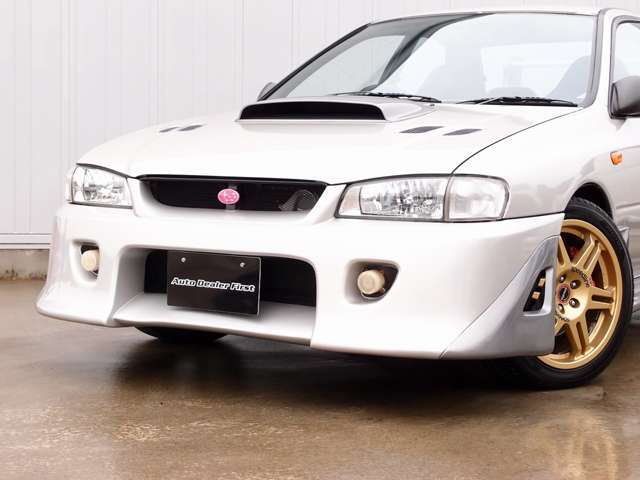 スバル インプレッサSTI 2.0 S201 STIバージョン 4WD 2000年 5.7万キロ (千葉県) オートディーラーファースト - carview!