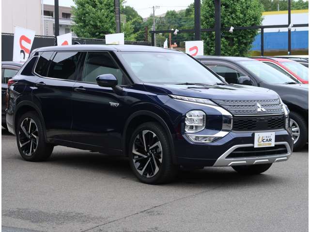 三菱 アウトランダー PHEV 2.4 P 4WD 2022年 0.2万キロ (東京都) 東日本三菱自動車販売UCAR多摩 - carview!