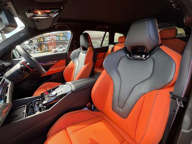 BMW M5ツーリング 4.4 4WD 2025年 0.2万キロ (東京都) A.l.c.BMW BMW Premium Selection 杉並/（株）ALC Motoren Tokyo ...