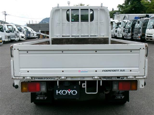 いすゞ エルフ 平ボディ/低床/5MT/2t積 1995年 7.5万キロ (香川県) （有）向陽自販トラックスジャパン店 - carview!