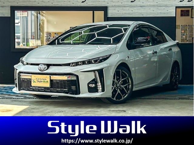 トヨタ プリウスPHV 1.8 S GR スポーツ 2022年 3.4万キロ (山梨県) スタイルウォーク甲府一宮店 - carview!