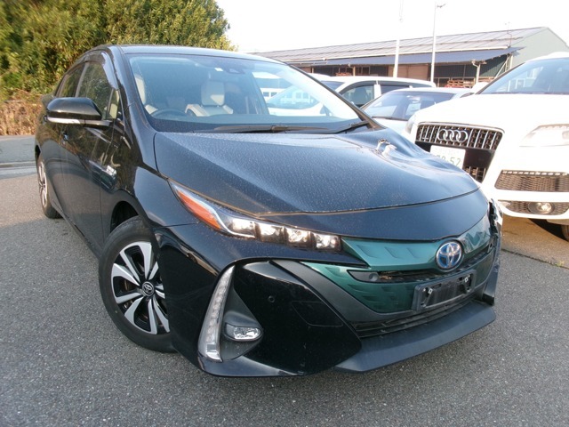 トヨタ プリウスPHV 1.8 A レザーパッケージ 2019年 18.6万キロ (兵庫県) 優自動車 - carview!