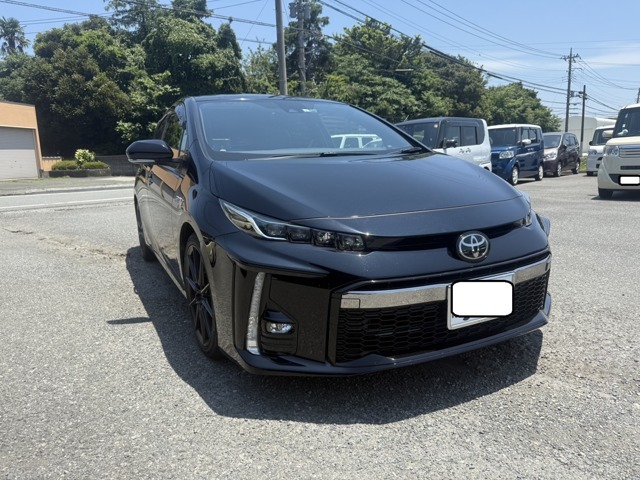 トヨタ プリウスPHV 1.8 S ナビパッケージ GR スポーツ 2019年 8.5万キロ (静岡県) 株式会社Zeus - carview!