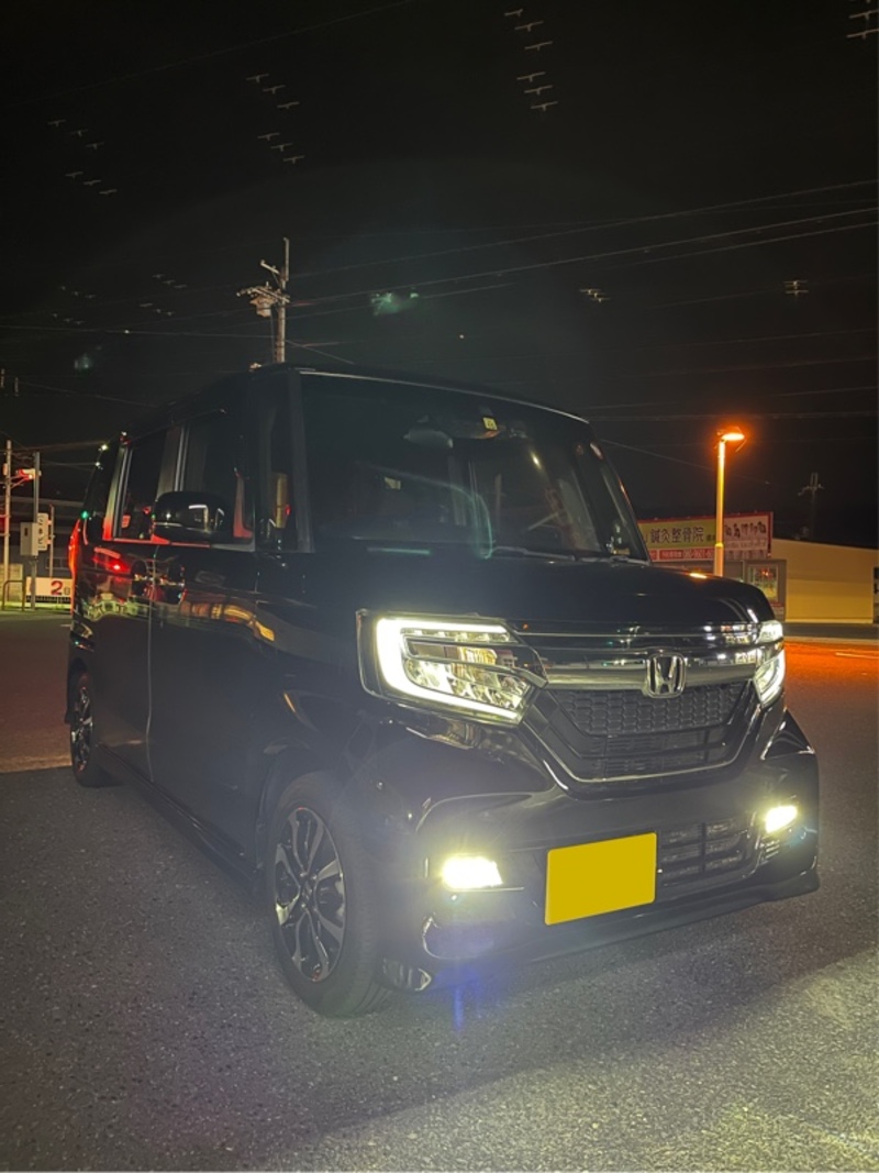 ホンダ N-BOXカスタム 新車情報・カタログ - carview!