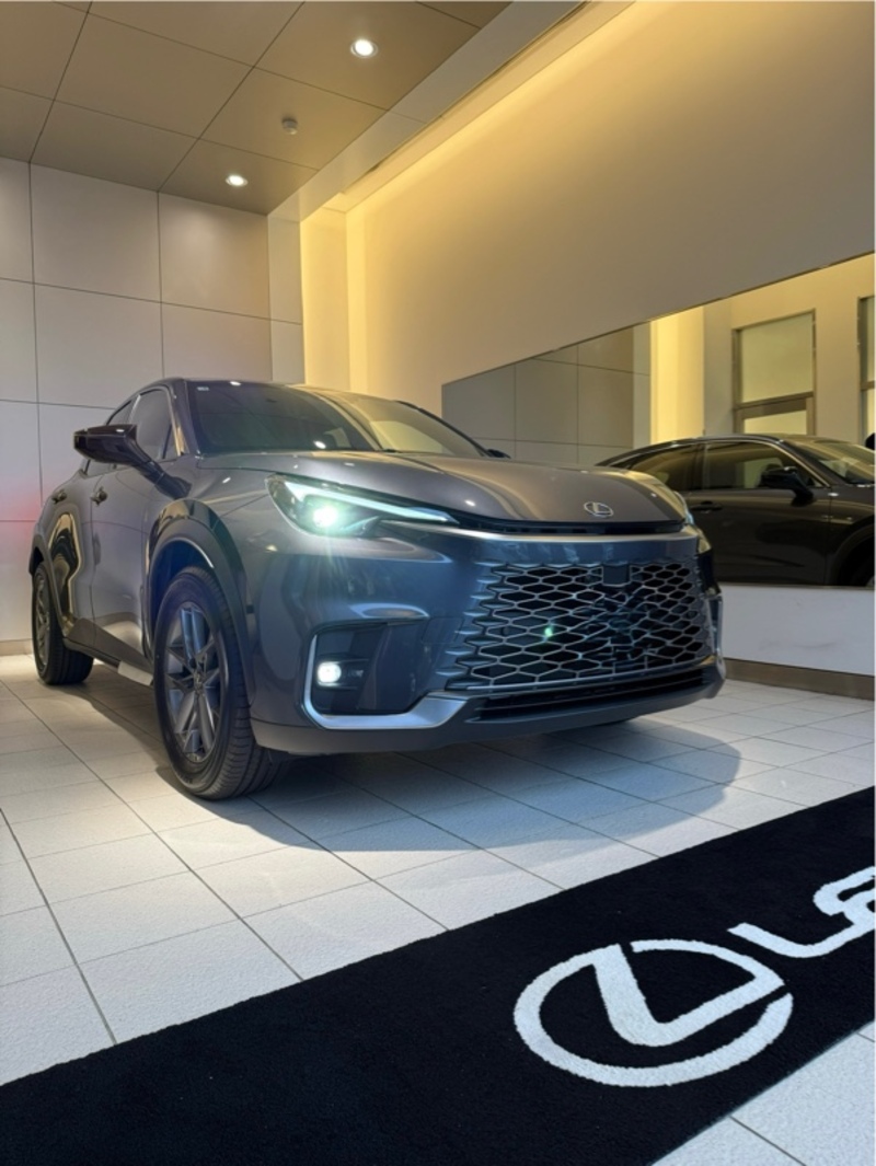 レクサス LBX 新車情報・カタログ - carview!