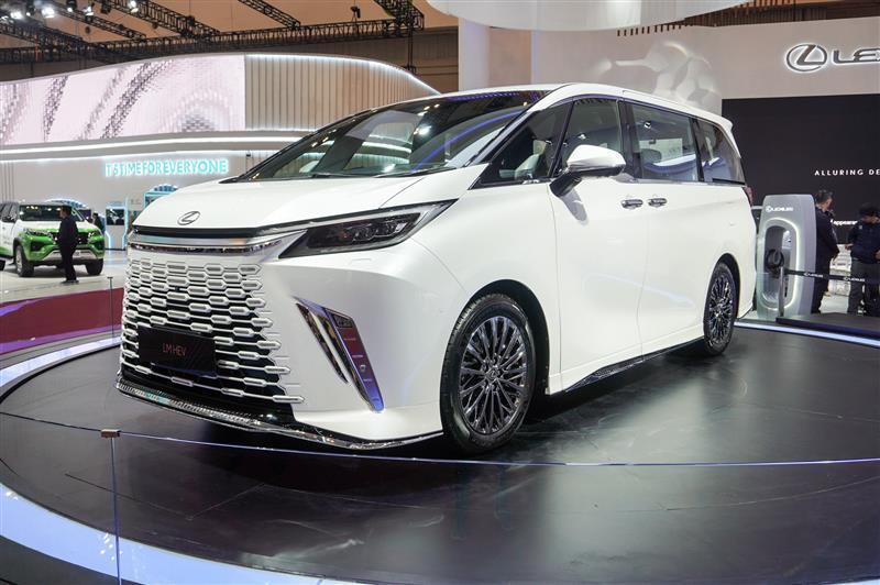 レクサス LM 新車情報・カタログ - carview!