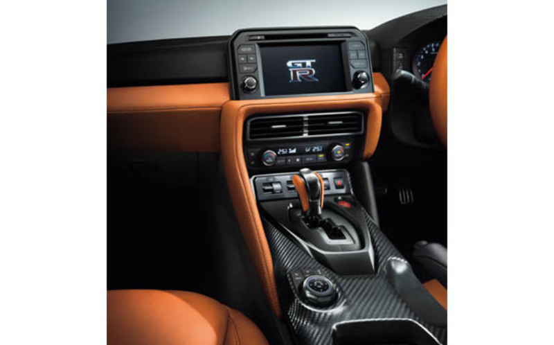 日産 NISSAN GT-R(2017年11月モデル) の新車情報・カタログ - carview