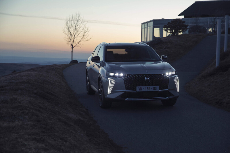 DSオートモビル DS7 クロスバック 新車情報・カタログ - carview!