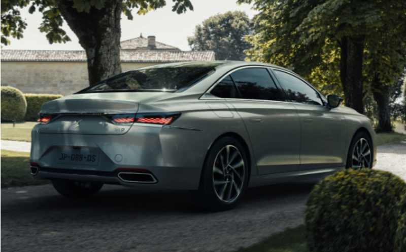 DSオートモビル DS9 E-TENSE 新車情報・カタログ - carview!