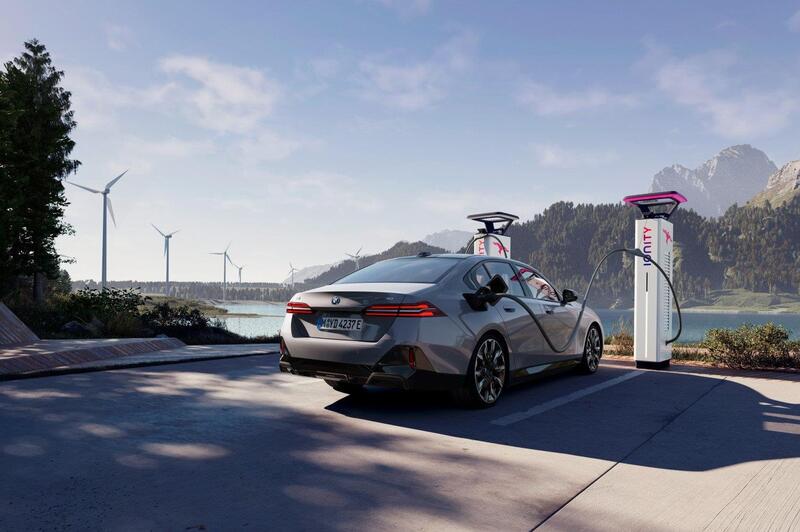 BMW i5 新車情報・カタログ - carview!