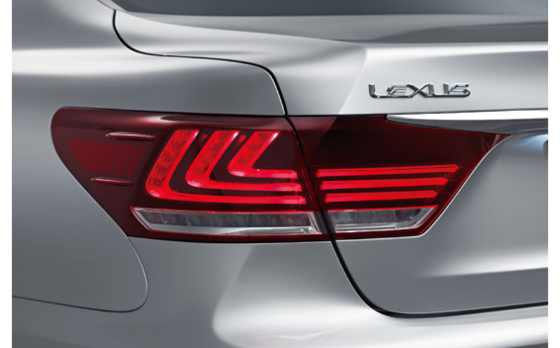 レクサス LS(2012年10月モデル) の新車情報・カタログ - carview