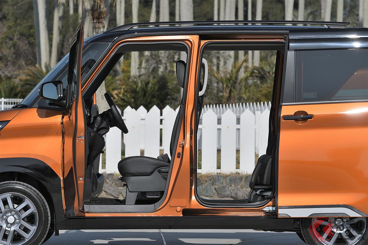 めちゃ広っ！ 新型軽SUV「デリカミニ」で「車中泊」は可能？ 身長180cmの編集部員が試してみた（くるまのニュース） | 自動車情報 ...