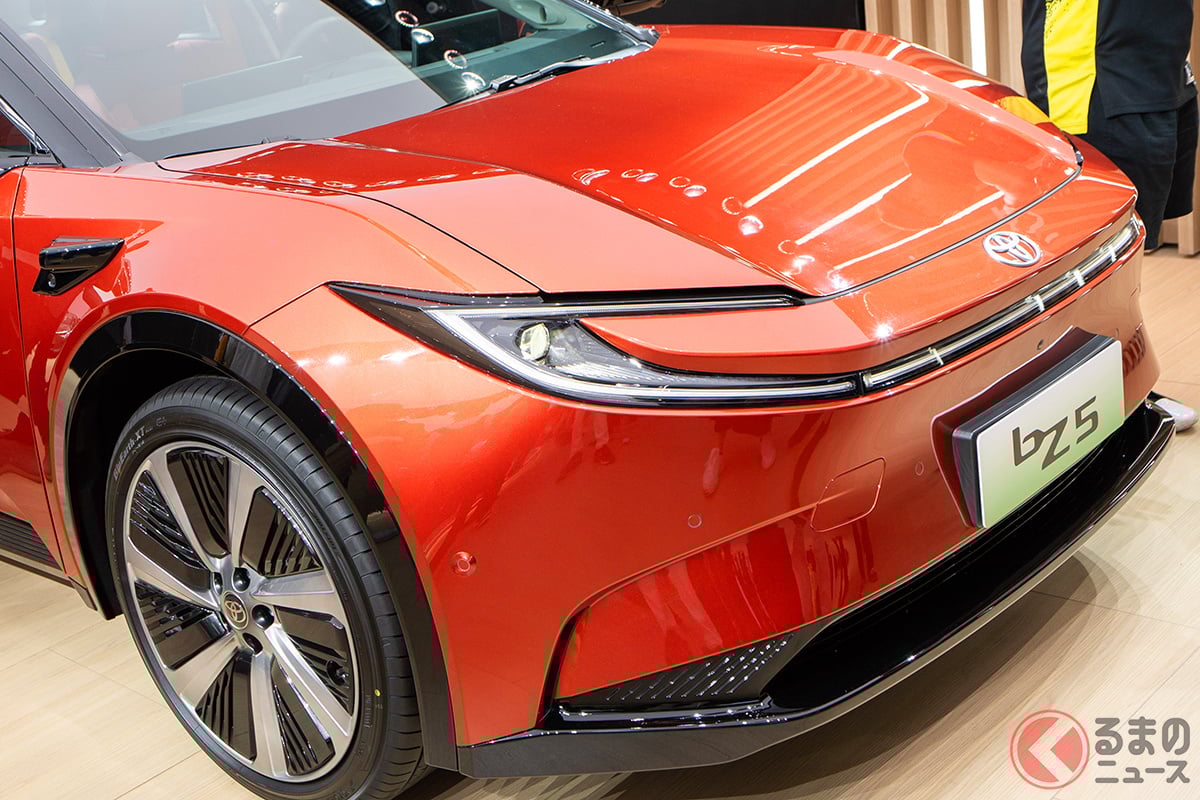 【中国】約254万円から！ トヨタ新型「bZ5」発表！ 流麗ボディ＆斬新サメ顔がカッコイイ！ “超豪華内装”の「クーペSUV」上海モーターショーで発表！（くるまのニュース） | 自動車情報 ...