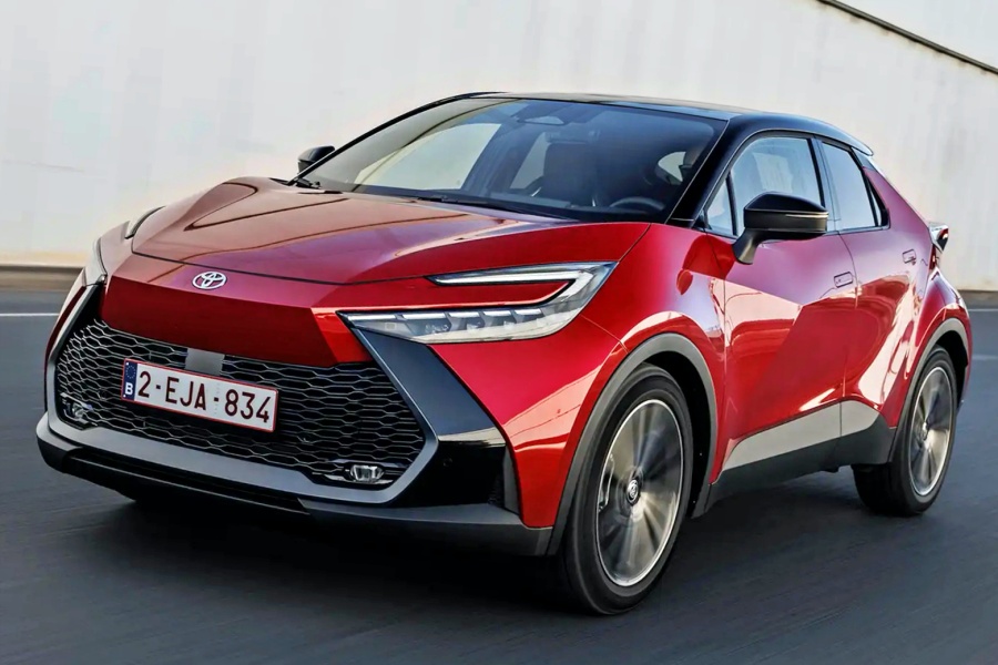 メリットたくさんの2代目 トヨタC-HR ハイブリッドへ試乗 楽しい走り 乗り心地や燃費も （AUTOCAR JAPAN） | 自動車情報・ニュース - carview!