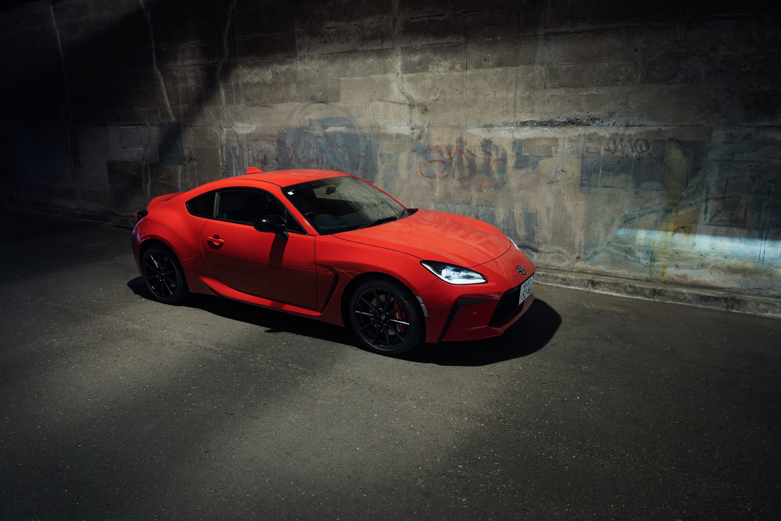 “ハチロク”があるヨロコビ！──新型GR86試乗記（GQ JAPAN） | 自動車情報・ニュース - carview!