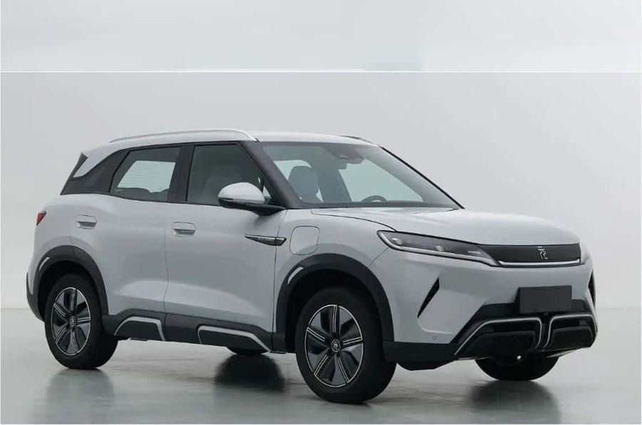 BYD 新型「アット2」間もなく発表か 全長4.3m、コンパクトSUV追加（AUTOCAR JAPAN） | 自動車情報・ニュース - carview!