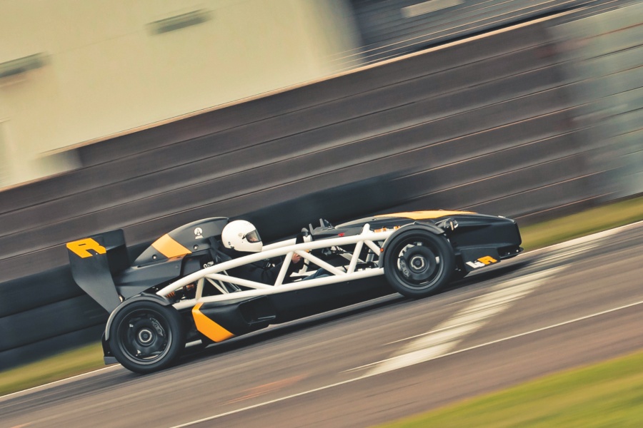 「3車3様」の楽しませ方 優勝は？ 911 GT3 RS vs アトム 4R vs ウラカン・ステラート BBDC 2023（7）（AUTOCAR JAPAN） | 自動車情報・ニュース ...