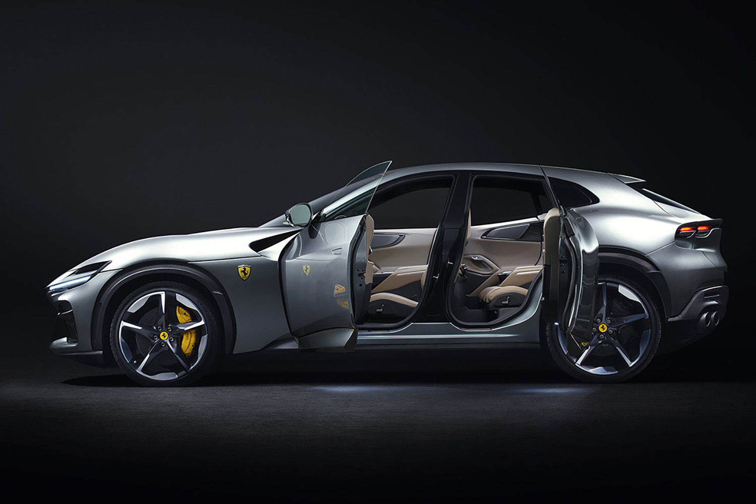 フェラーリ初のSUV！ そして4ドア！ プロサングエはそれでも「フェラーリ」なのか？（WEB CARTOP） | 自動車情報・ニュース - carview!