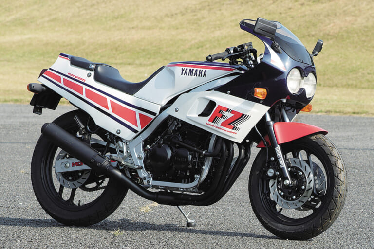84-]ヤマハ FZ400R：キャッチフレーズは「全身フォーミュラIII感覚」【青春名車オールスターズ】（WEBヤングマシン） | 自動車情報・ニュース - carview!