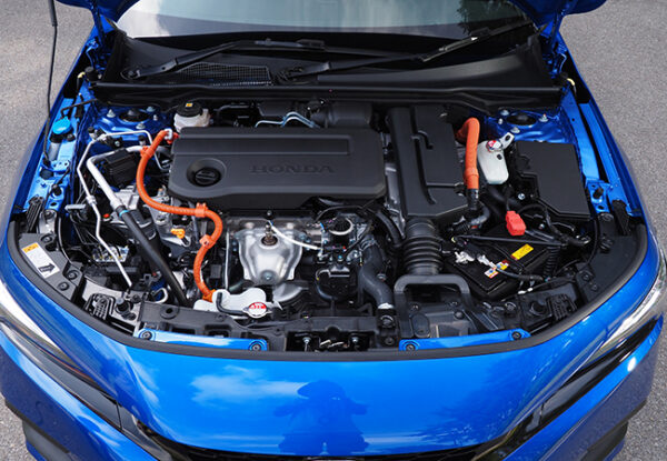 【シビックvs ZR-V】ともにスポーティなパフォーマンスの持ち主。HB、SUV、どちらが好みかで選んで吉！（本誌取材ノート）（カー・アンド・ドライバー） | 自動車情報・ニュース ...