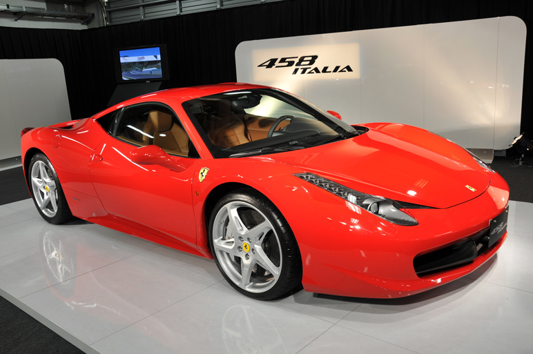 深紅のイタリア代表！ フェラーリ458イタリア（carview!） | 自動車情報サイト【新車・中古車】 - carview!
