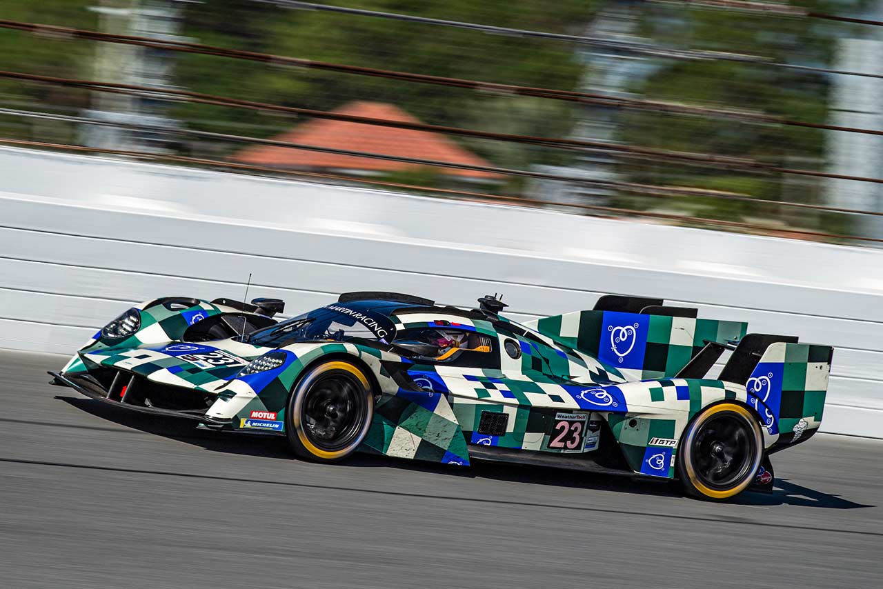 アストンマーティン・ヴァルキリーAMR-LMH、『1.5秒落ち』の公式セッションデビュー「重要な節目」（AUTOSPORT web） | 自動車情報・ニュース - carview!