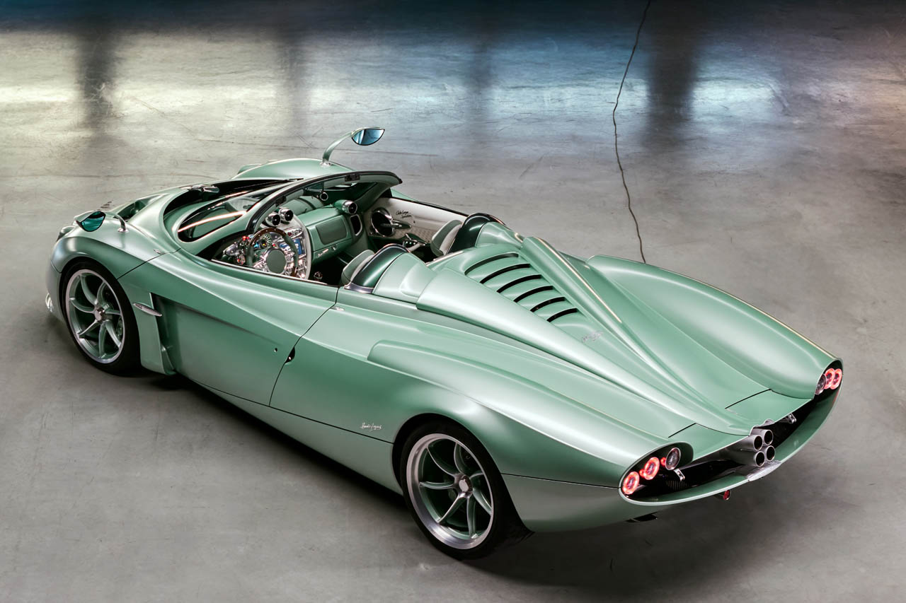 パガーニ、最新作「ウアイラ コーダルンガ スピードスター」をラスベガスで世界初公開へ。米国史上最大、新旧40台が集結（LEVOLANT） | 自動車情報・ニュース - carview!