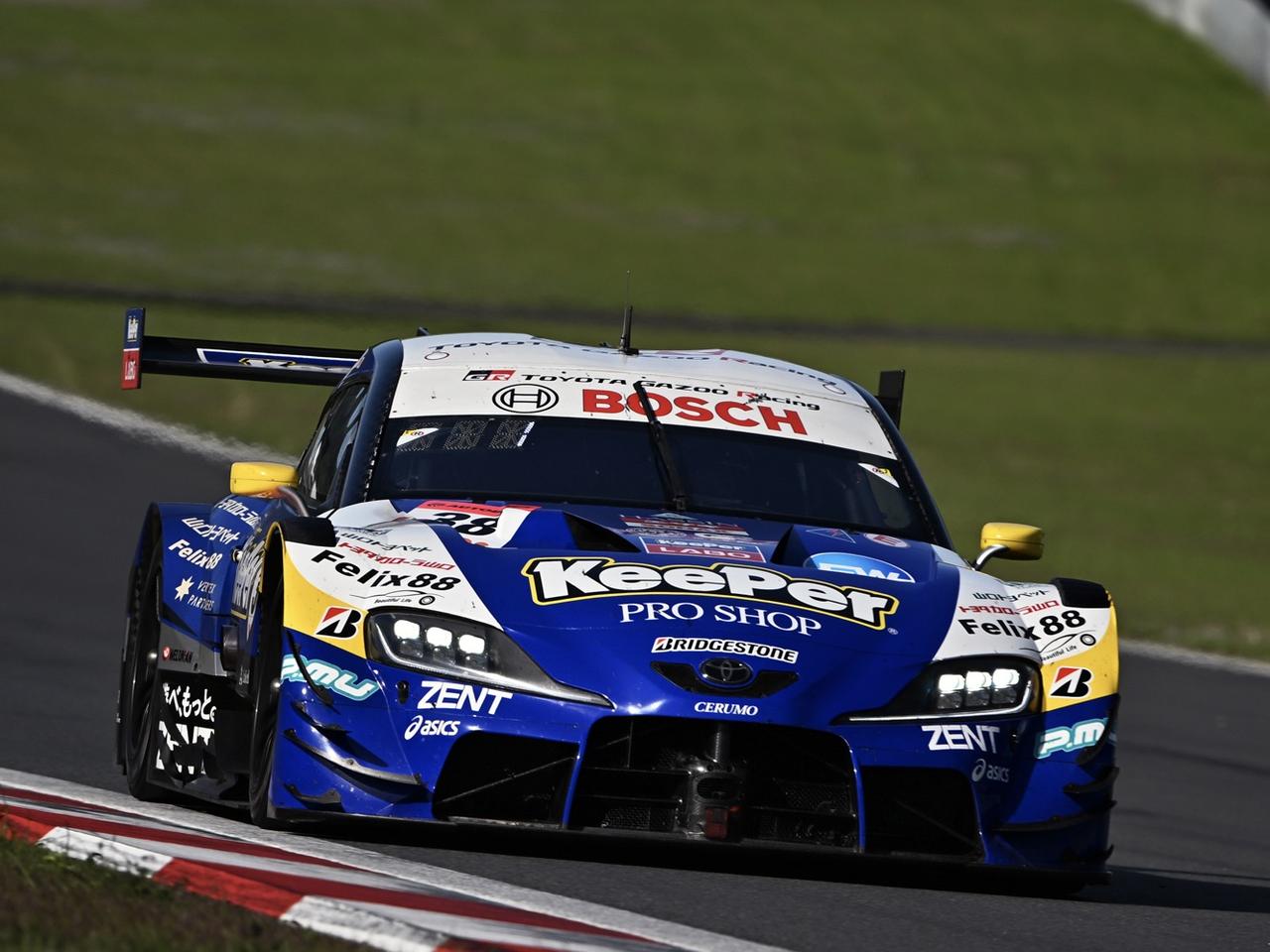 【2025 AUTOBACS SUPER GT Rd.2】 38号車GR Supraが6年ぶりの勝利、GT300は6号車FERRARIが26台抜きで初優勝！（Webモーターマガジン ...