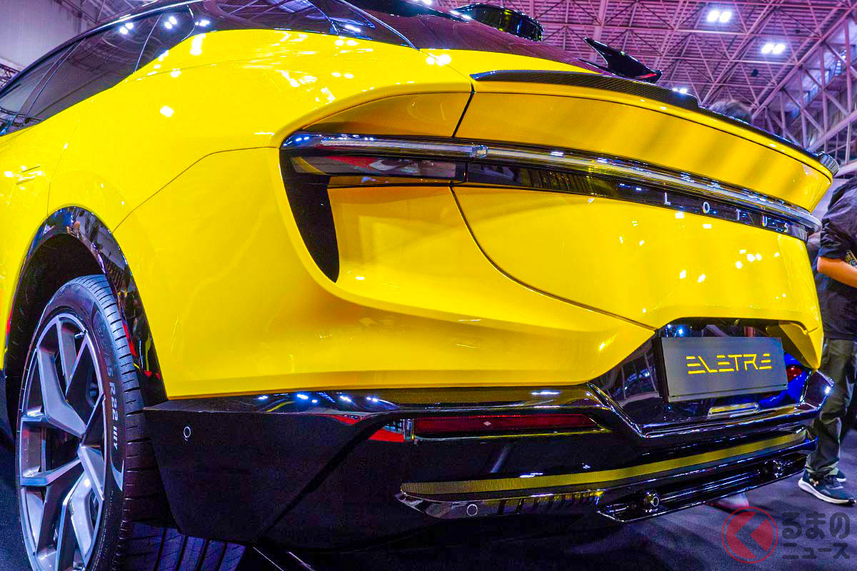 600馬力超え！ 全長5m超えの新型「爆速SUV」初披露！ 鮮烈イエローが眩しい「エレトレ」実車展示（くるまのニュース） | 自動車情報・ニュース - carview!