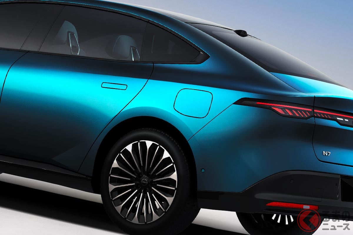 【中国】日産が “全長4.9m”超える「新型N7」世界初公開！ 市販前の登場に反響殺到！ 斬新な「一文字ライト」採用し2025年上半期発売へ！（くるまのニュース） | 自動車情報・ニュース ...