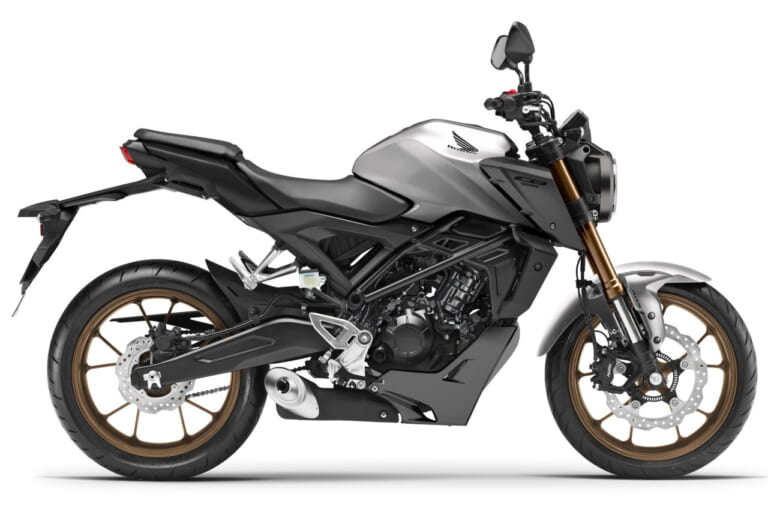 ホンダ「CB125R」2023年モデル登場！ ブラックアウトしたディテールで逞しさを強調【欧州】（WEBヤングマシン） | 自動車情報・ニュース - carview!