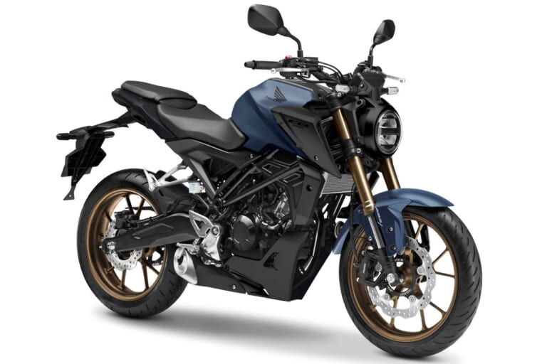 ホンダ「CB125R」2023年モデル登場！ ブラックアウトしたディテールで逞しさを強調【欧州】（WEBヤングマシン） | 自動車情報・ニュース - carview!