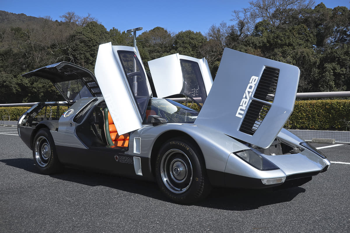 オヤジ世代むせび泣き！ 乗ってわかった幻のロータリースーパーカー「マツダRX500」の真実（Auto Messe Web） | 自動車情報・ニュース - carview!