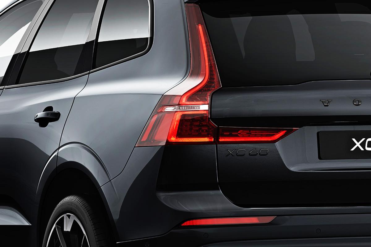 1000万円超えの「黒いSUV」発売！ グリル＆ホイールまで“黒ずくめ”仕様!? 全長4.7mのおしゃデザインモデルとは（くるまのニュース） | 自動車情報・ニュース - carview!