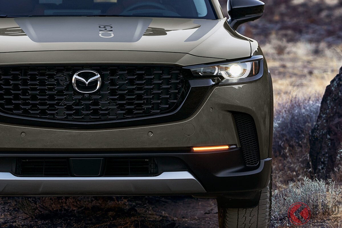 マツダが「新型SUV」24年後半発売!? ゴツゴツデザインの「CX-50 HV」導入へ 日本はgas登場!?（くるまのニュース） | 自動車情報・ニュース - carview!