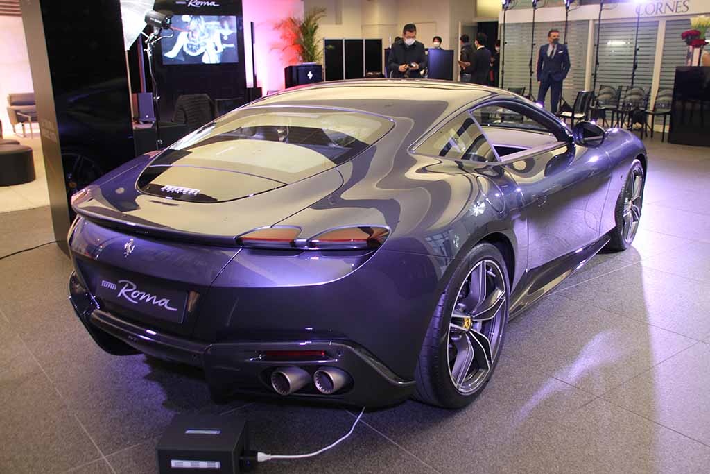 超絶カッコいいV8フェラーリ「ローマ」がジャパンプレミア！（LE VOLANT CARSMEET WEB） | 自動車情報サイト【新車・中古車】 - carview!