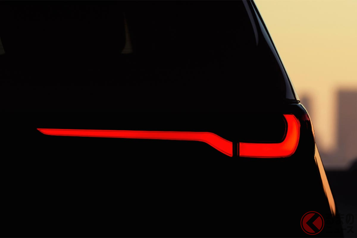 今度はリアを“チラ見せ!?” マツダ「最高級3列SUV」まもなく登場！ SNSで新型「CX-90」の新たな動画を公開！（くるまのニュース） | 自動車情報・ニュース - carview!