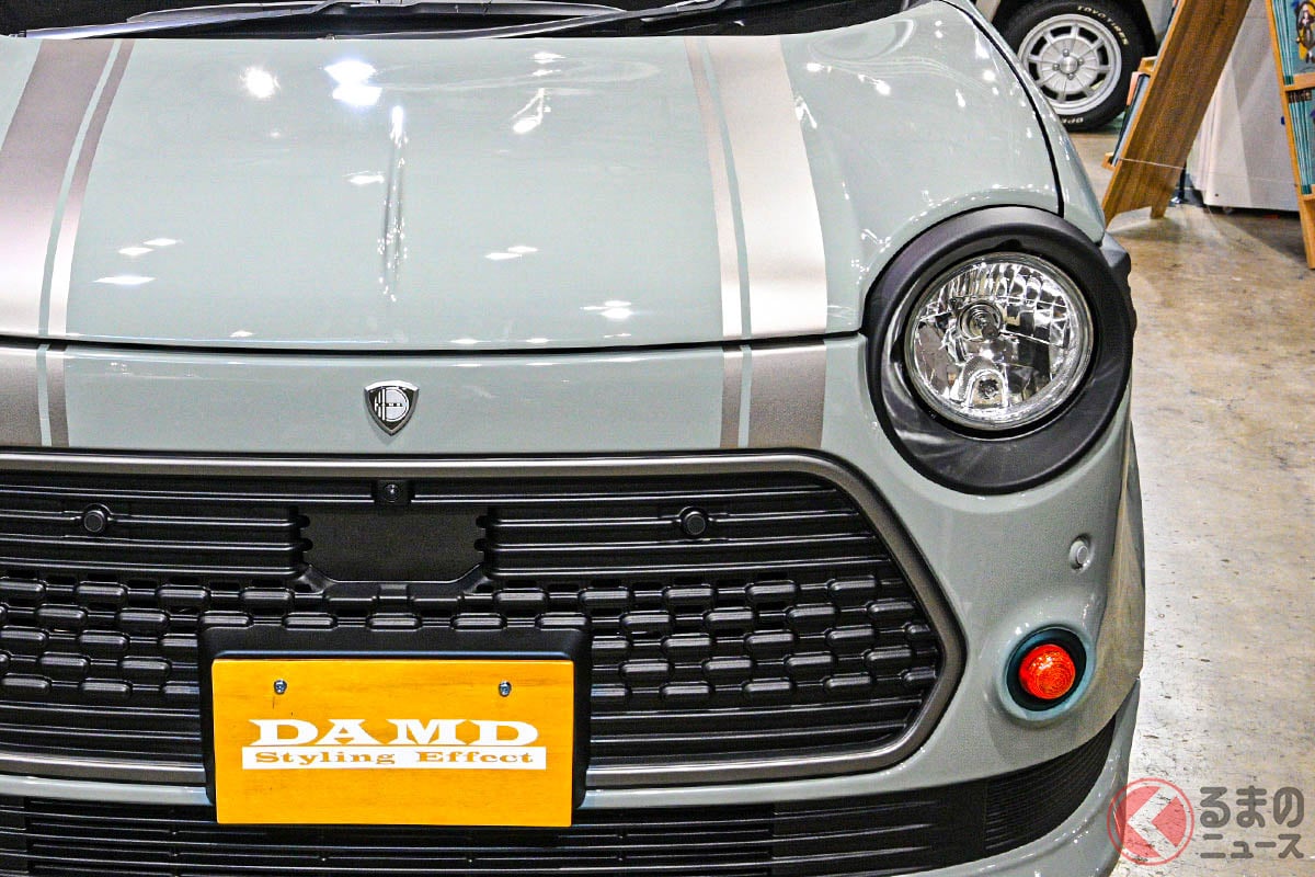レトロ顔がスゴイ！ DAMDの「“ミニ顔”シエンタ!?」初公開！ 旧車デザインの“コンパクトミニバン“「STUART」とは（くるまのニュース） | 自動車情報・ニュース - carview!
