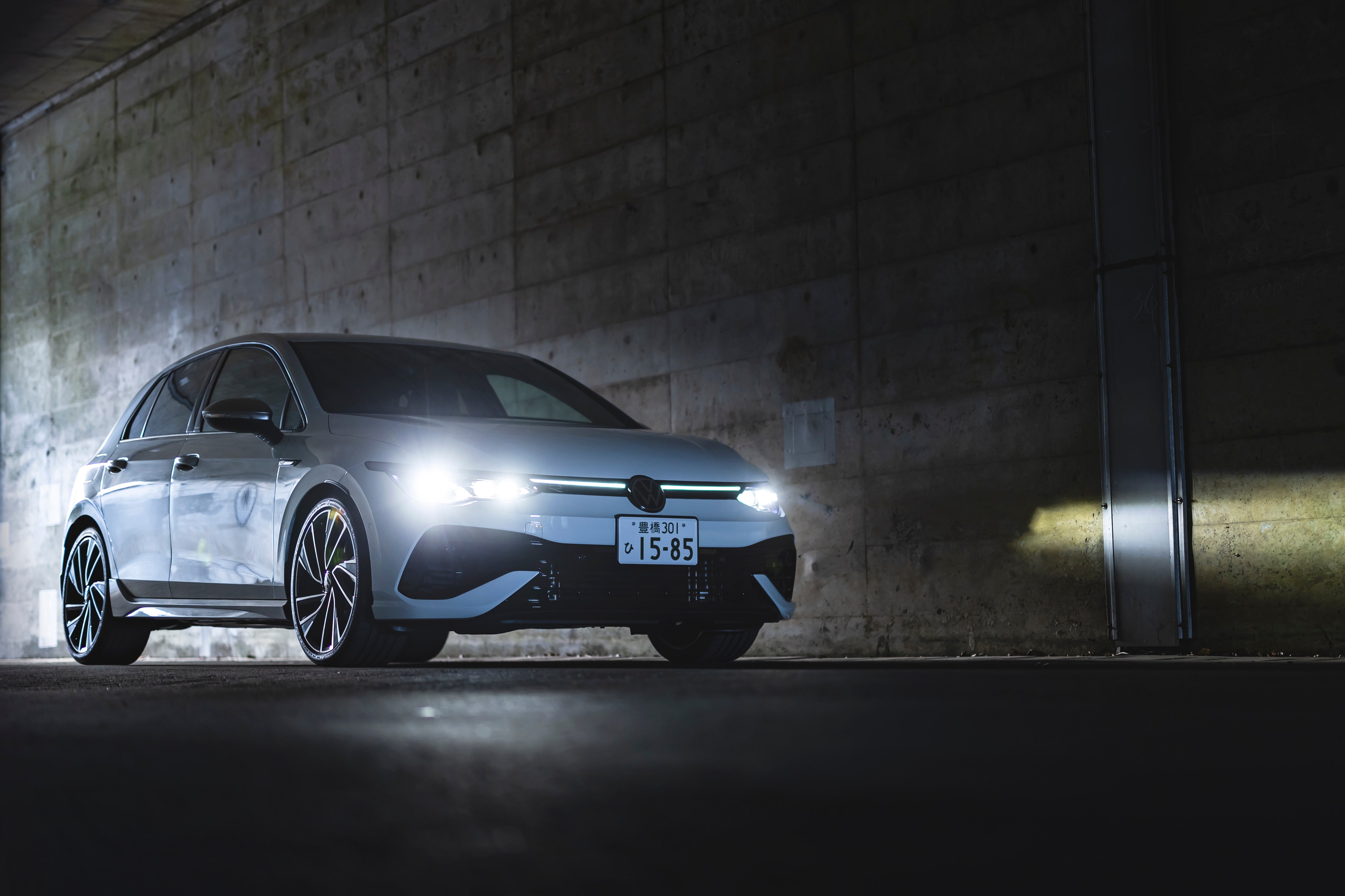 ホットハッチはコレを選べば間違いない──新型フォルクスワーゲン・ゴルフR試乗記（GQ JAPAN） | 自動車情報・ニュース - carview!