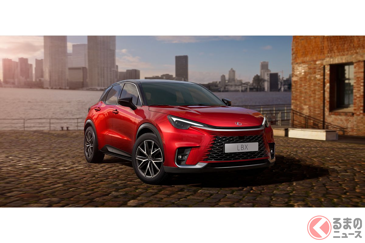 レクサス最小SUV、新型「LBX」世界初公開！ 全長4m強の新規モデル投入で「高級車の概念変える！」 23年秋に発売へ（くるまのニュース） | 自動車情報・ニュース - carview!