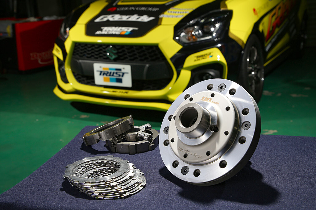 「ZC33SスイスポはLSDで走りが激変する！」絶賛開発中のOS技研デュアルコアLSDトラストスペックに迫る（web option） | 自動車情報・ニュース - carview!