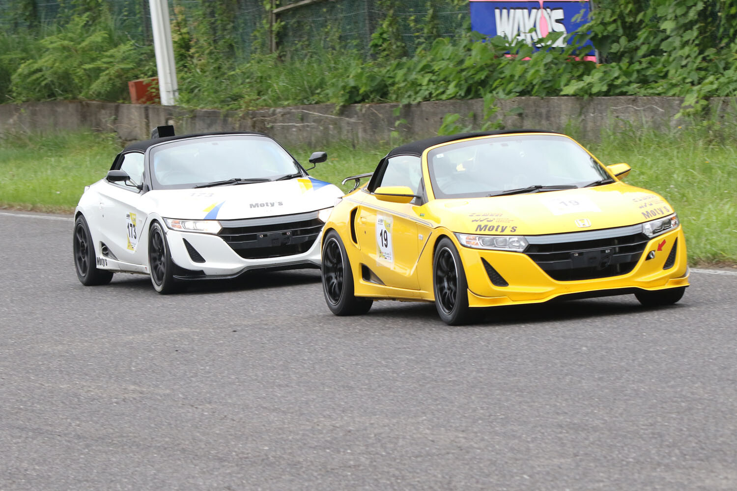 軽カーで「テール・トゥ・ノーズ」の白熱バトル！ ホンダ「S660」やスズキ「カプチーノ」で争う「東北660ターボGP」の第2戦の結果を報告します（Auto Messe Web） | 自動車情報 ...