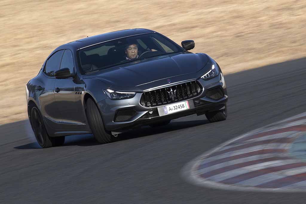 【国内試乗】「マセラティ・ギブリ・ハイブリッド」マセラティ初の電動化モデルはセダンから！（LE VOLANT CARSMEET WEB） | 自動車情報・ニュース - carview!