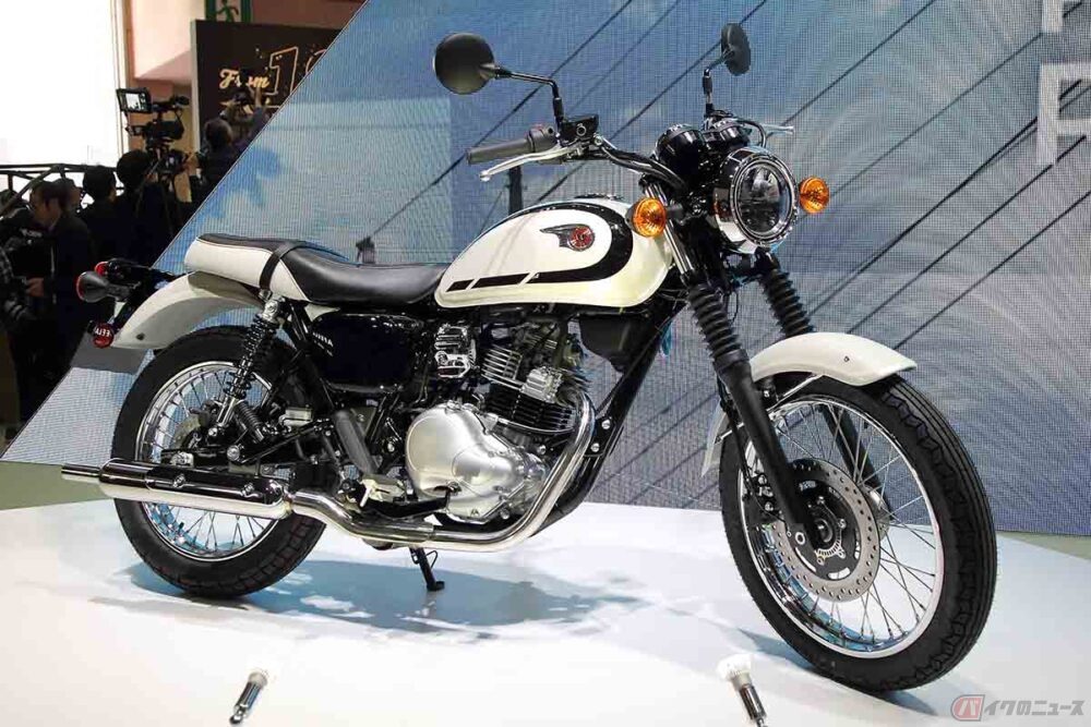 カワサキ「W230」世界初公開 “Wシリーズ”の伝統を受け継ぐ小排気量レトロスポーツ誕生（バイクのニュース ） | 自動車情報・ニュース - carview!