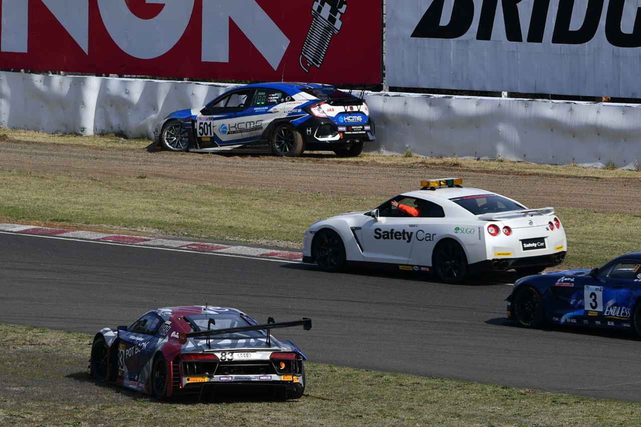 GTNET GT3 GT-Rが巧みなレース運びで勝利！【スーパー耐久シリーズ第2戦】in スポーツランドSUGO（Webモーターマガジン） | 自動車情報・ニュース - carview!