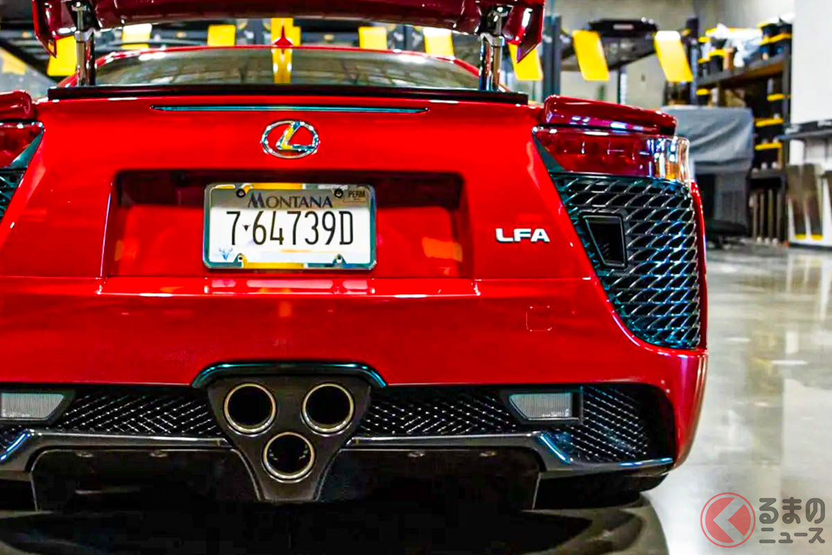 驚愕「1億円超え」のレクサス「スーパーカー」登場!? 鮮烈レッドの「LFA」！ 走行2万kmの極上個体が新車価格の3倍で落札（くるまのニュース） | 自動車情報・ニュース - carview!