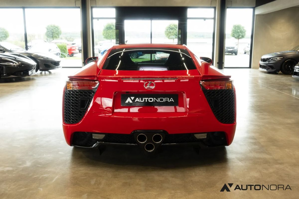 驚愕「1億円超え」のレクサス「スーパーカー」現る!? すべてが超ド派手な「LFA 真っ赤仕様」 走行距離4100kmの超極上仕様とは（くるまのニュース） | 自動車情報サイト【新車・中古車 ...