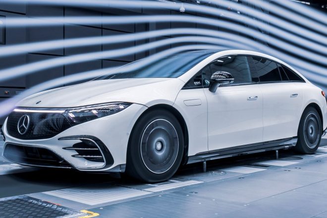 日本で購入可能なEVで最長。航続距離700kmを誇るメルセデスEQの『EQS』と『EQE』が上陸（AUTOSPORT web） | 自動車情報・ニュース - carview!