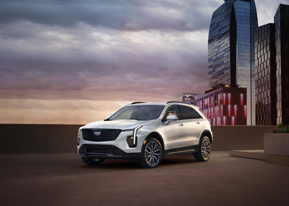 【低負荷時は2気筒で動く】新型キャデラックXT4 最新デザインランゲージでリフレッシュ（AUTOCAR JAPAN）(ヘッドライン) | 自動車情報・ニュース - carview!