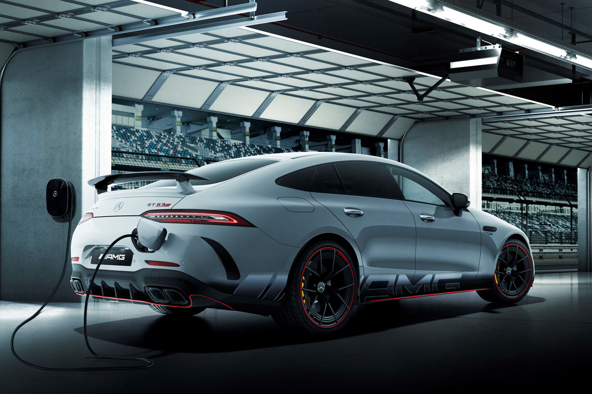 35台だけのメルセデスAMG GT 4ドアクーペ「63 S E PERFORMANCE F1 Edition」登場（Auto Prove） | 自動車情報・ニュース - carview!